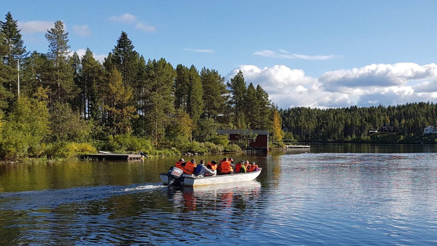 Torne River Fishing by Boat | Kiruna Guidetur